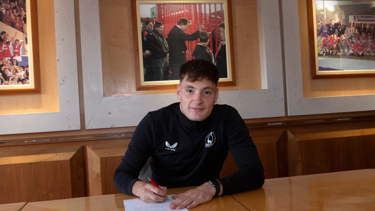 GALLERY | Josh Edwards joins | Charlton Athletic Football Club