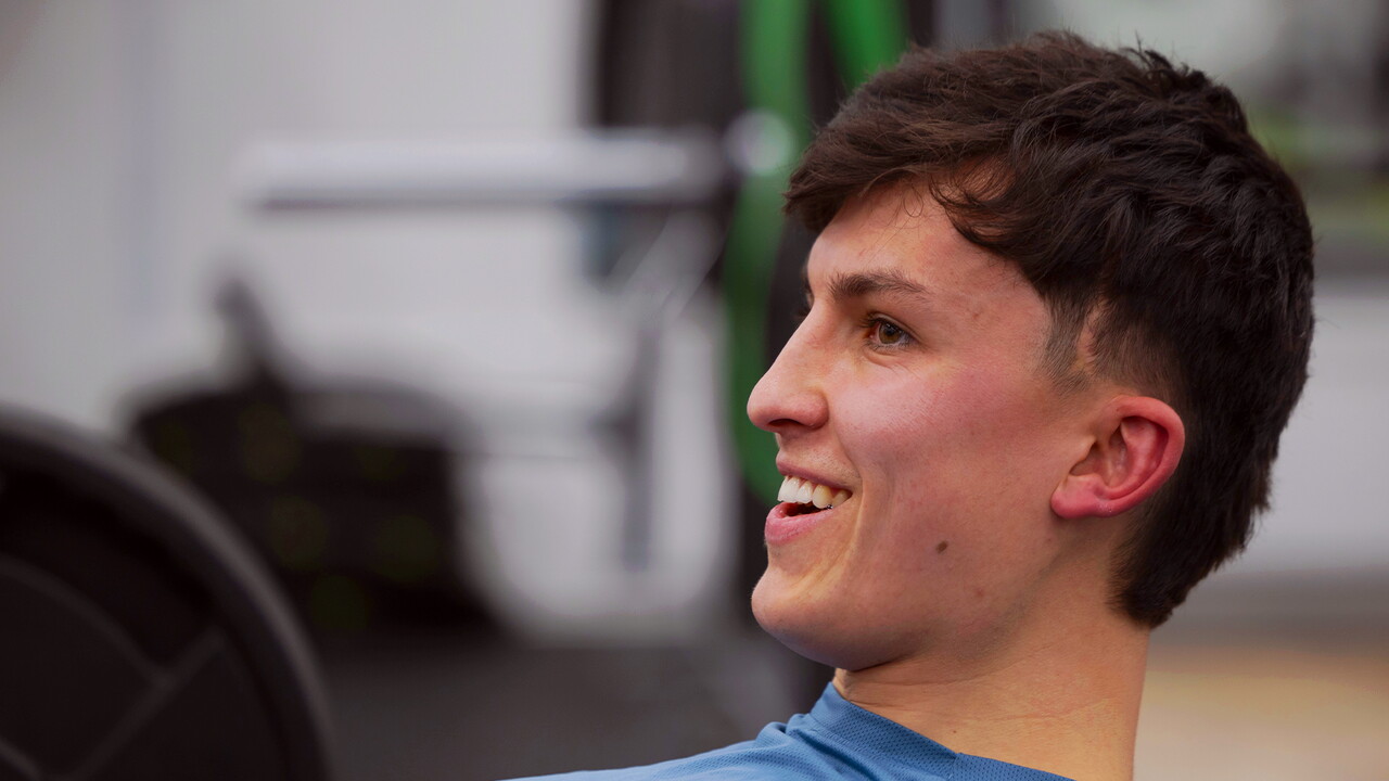 Tom McIntyre joins the Addicks on loan | Charlton Athletic Football Club