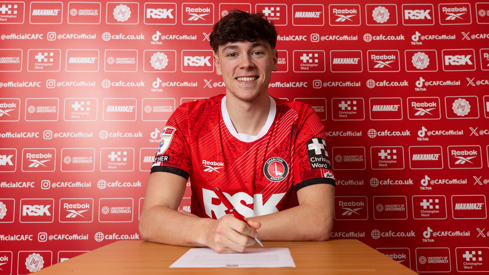Luke Chambers joins the Addicks | Charlton Athletic Football Club