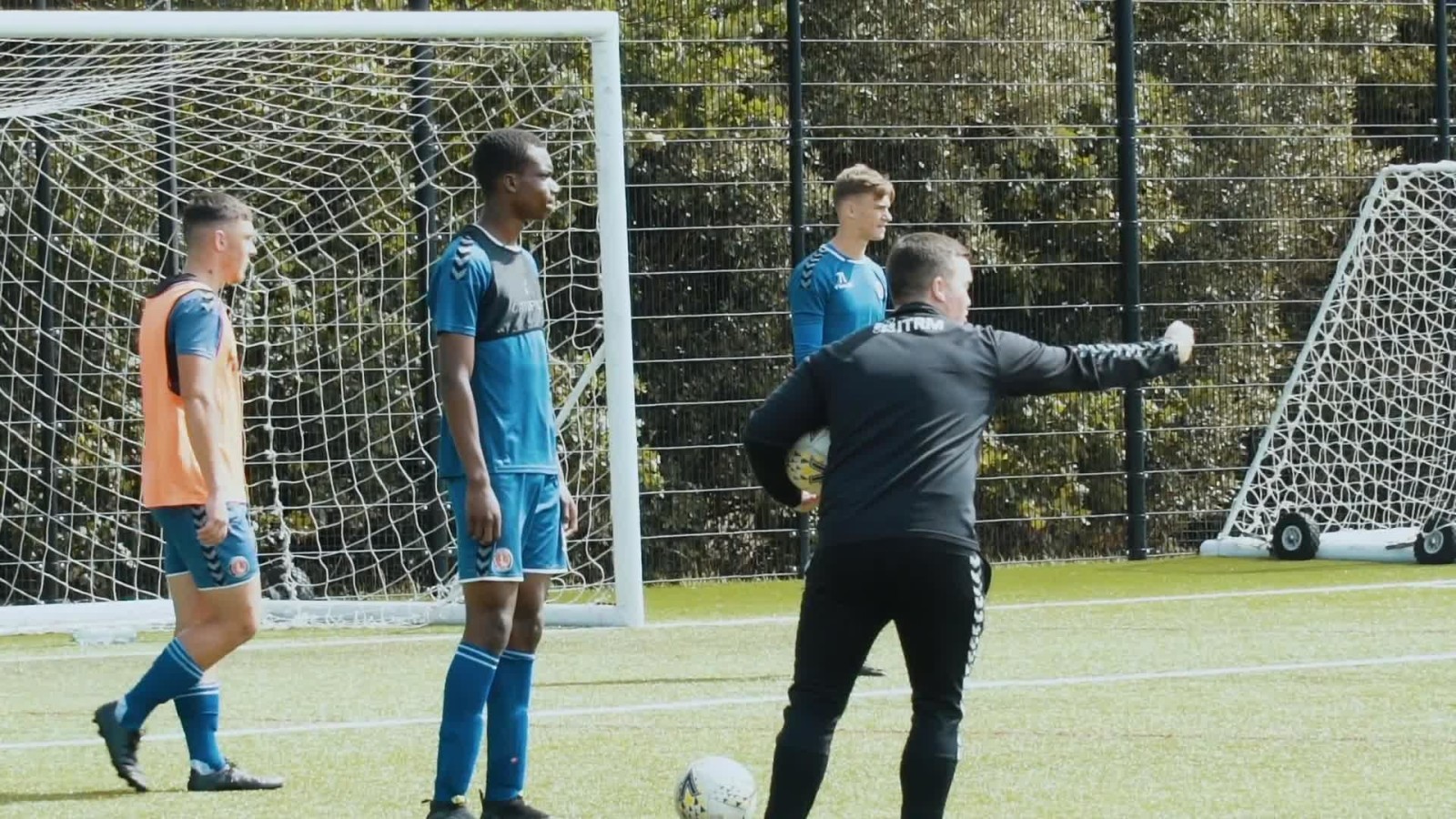 Meet the Scholars | Ayodeji Elerewe and Matt Dench | Charlton Athletic ...