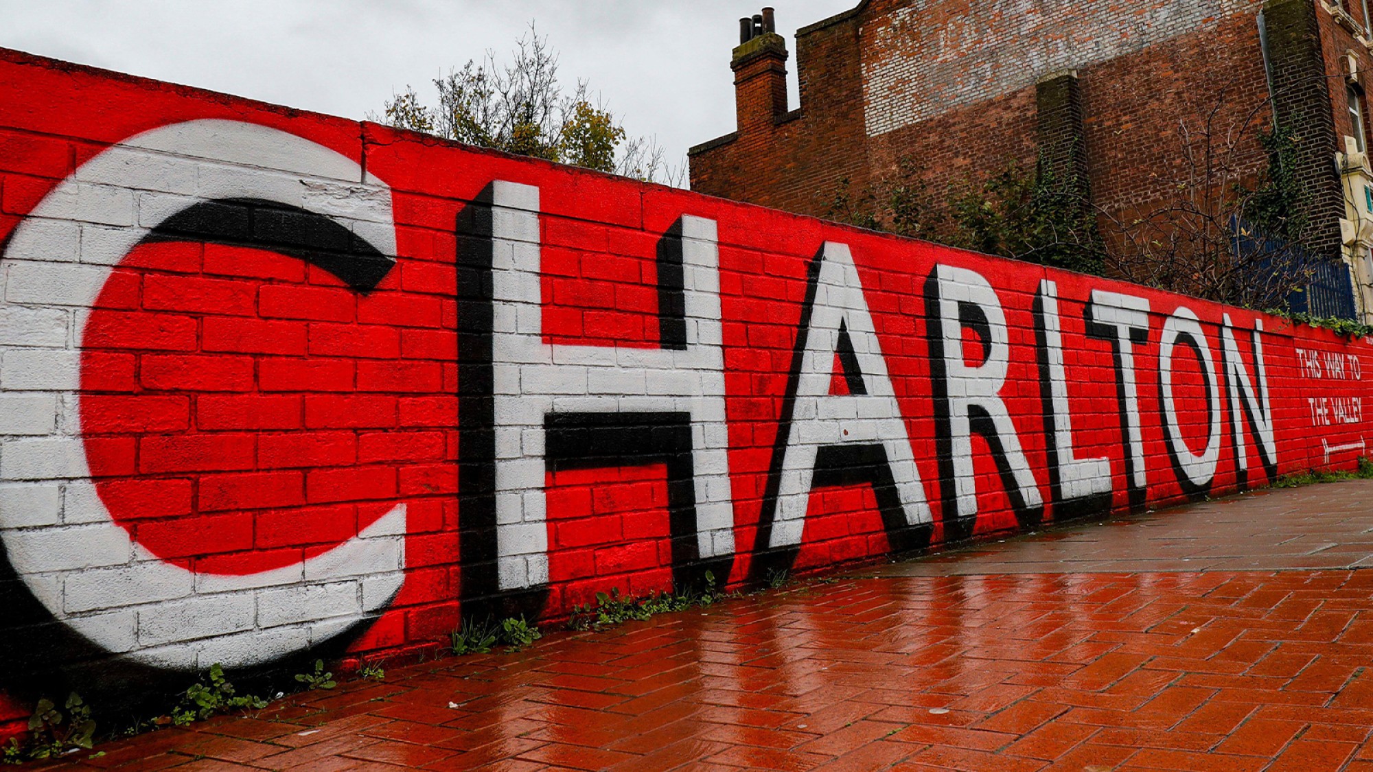 Charlton station mural retouched | Charlton Athletic Football Club