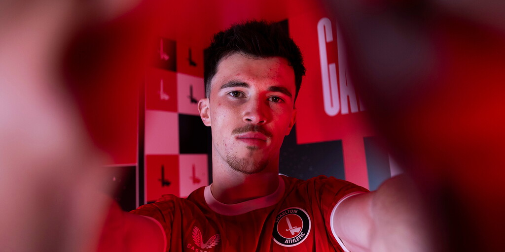 GALLERY | Alex Gilbert is an Addick! | Charlton Athletic Football Club