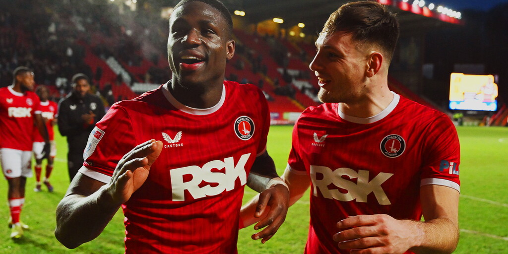 Meet Small and Edwards at shop signing session! | Charlton Athletic ...
