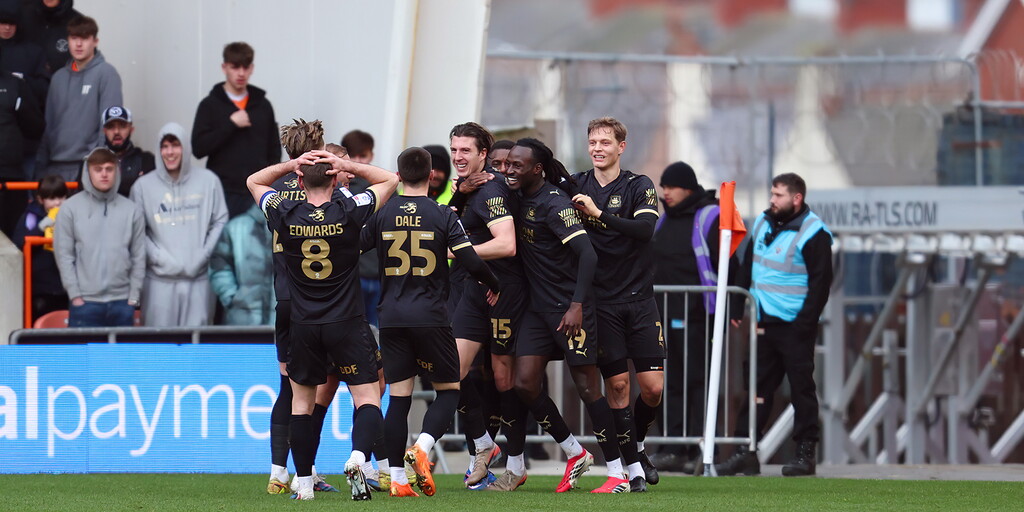 LOAN WATCH | Alex Mitchell stars for Argyle | Charlton Athletic ...
